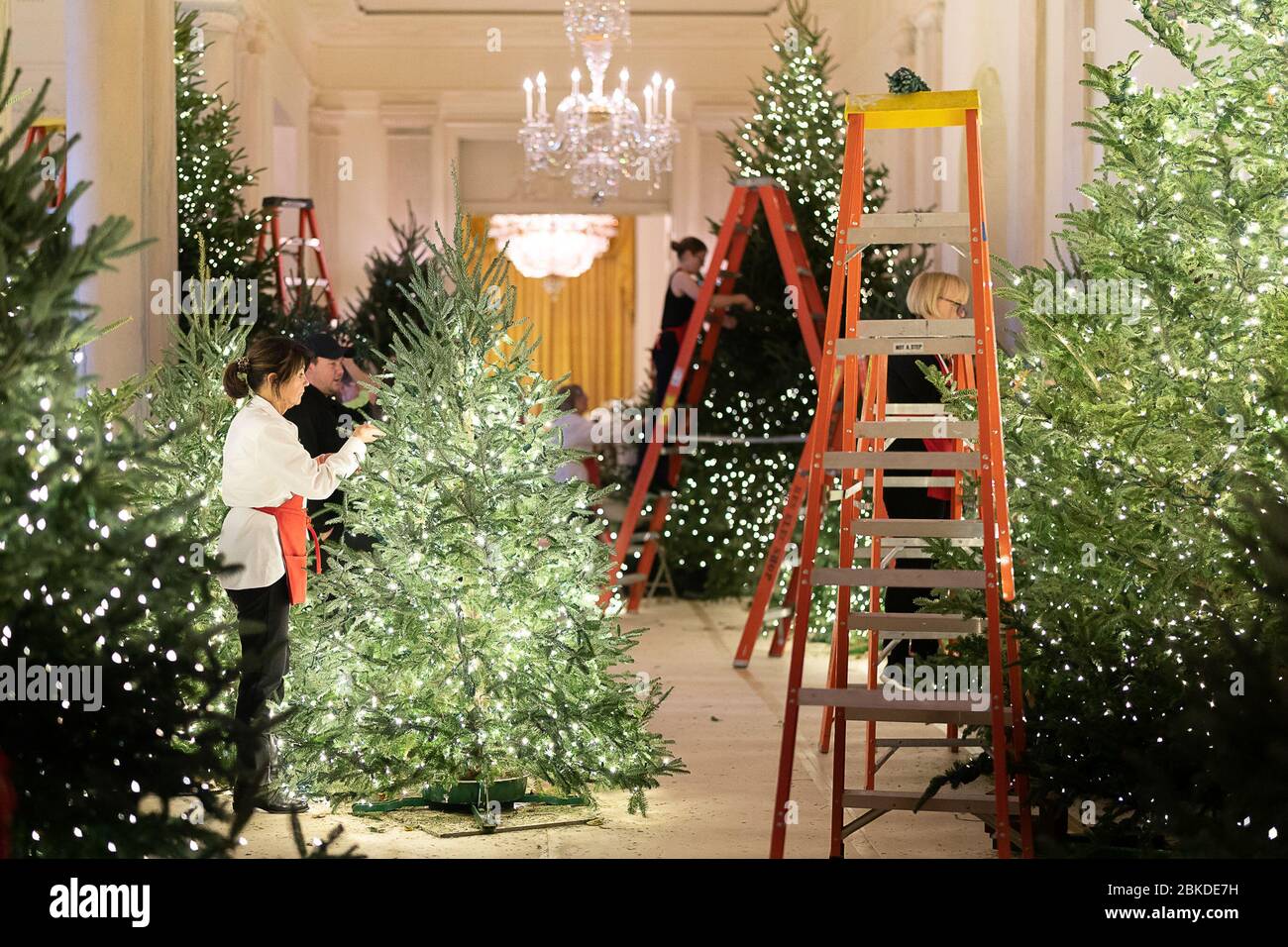 Volunteers prepare decorations for the 2019 Christmas season at the ...