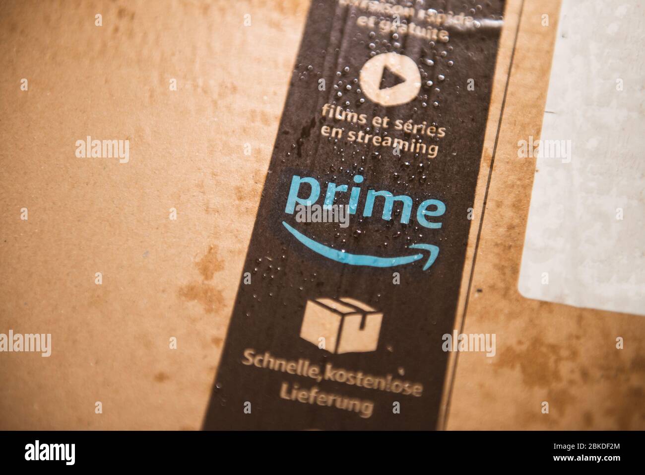 Business card stock paper texture hi-res stock photography and images ...