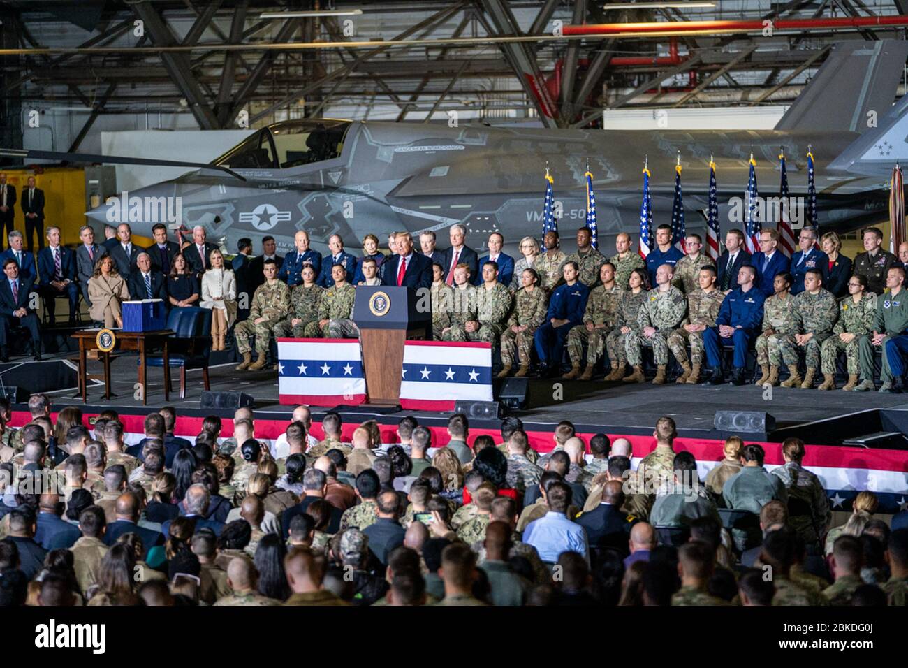 Donald trump signing ceremony hi-res stock photography and images - Alamy