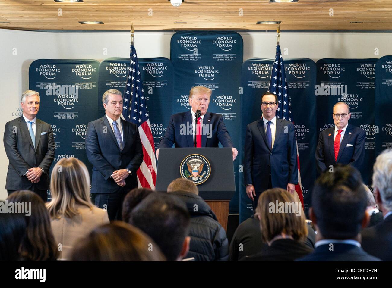Trump world economic forum 2020 hi-res stock photography and images - Alamy