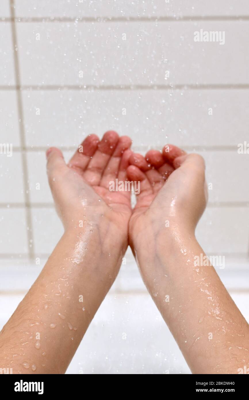 Palms stretched out hi-res stock photography and images - Alamy