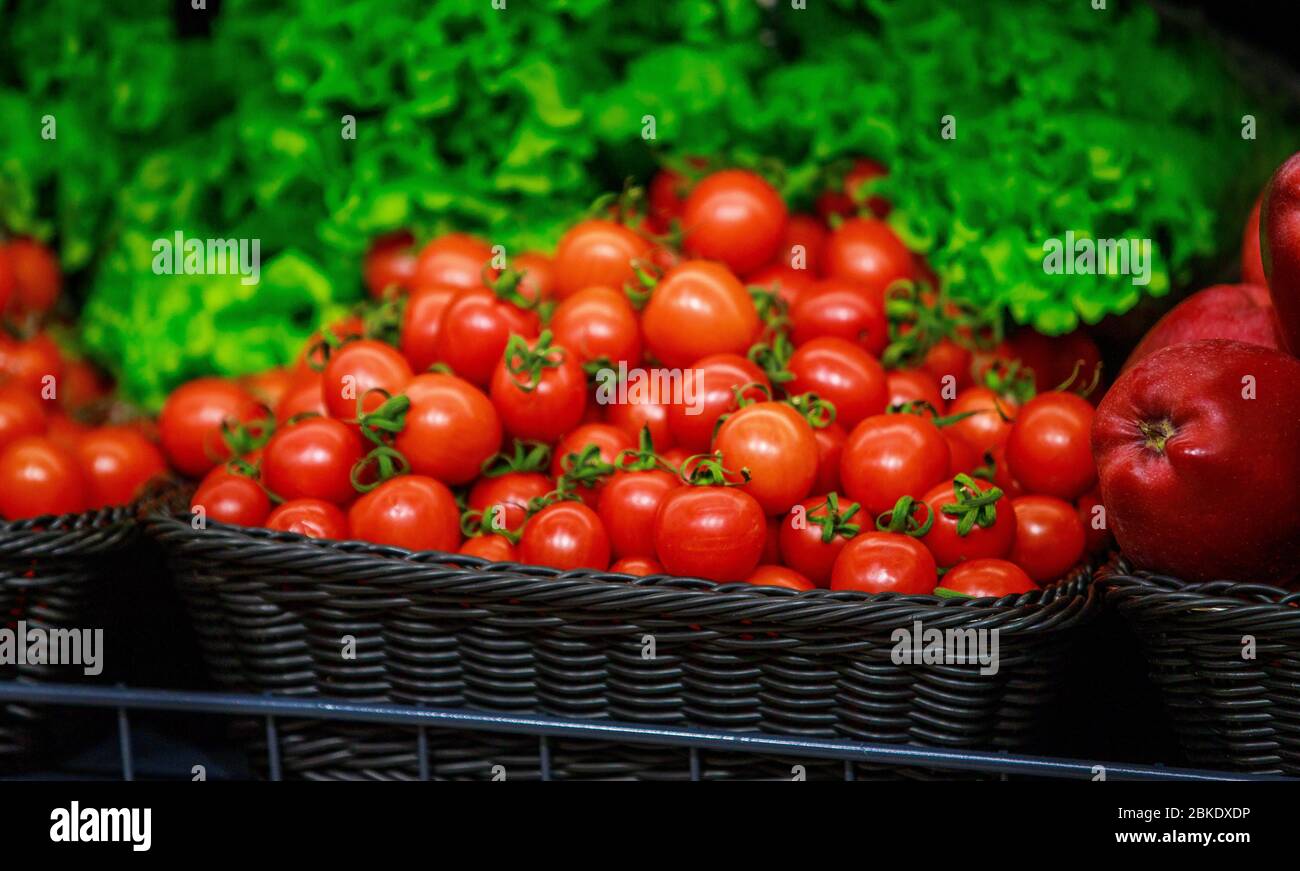 vegetables tomatoes in the store Stock Photo - Alamy