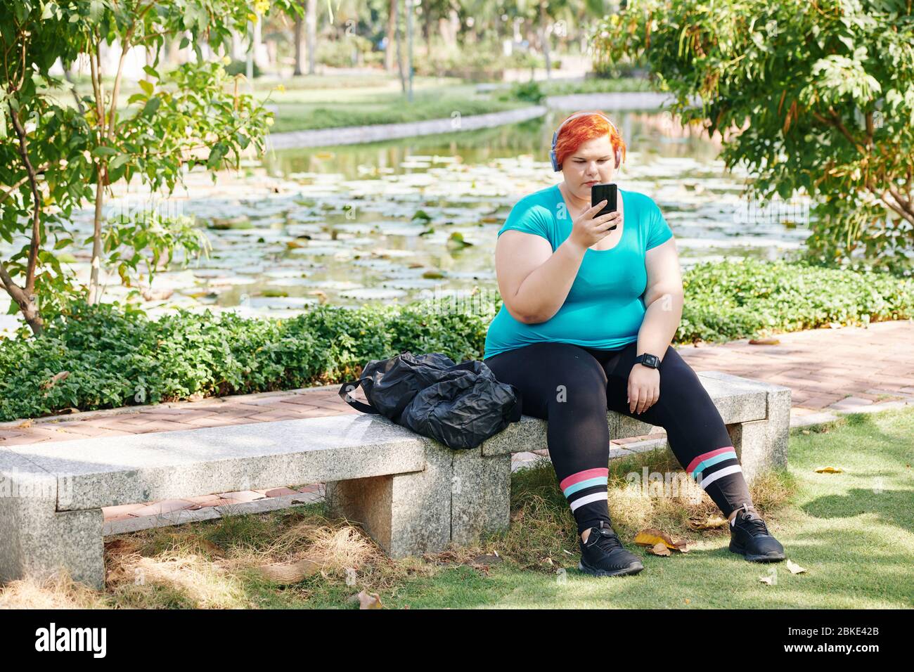 Fat woman sitting on man hi-res stock photography and images - Alamy