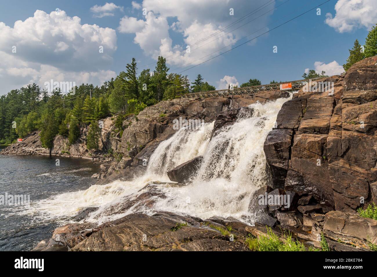 Scenic high falls hi-res stock photography and images - Alamy