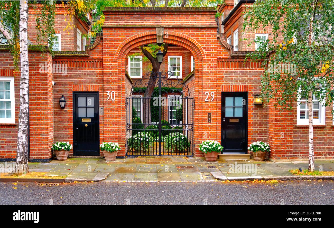 Chelsea residential trees uk hi-res stock photography and images - Alamy