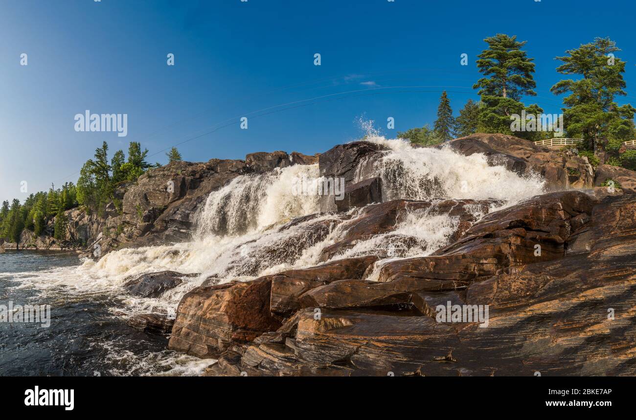 Scenic high falls hi-res stock photography and images - Alamy