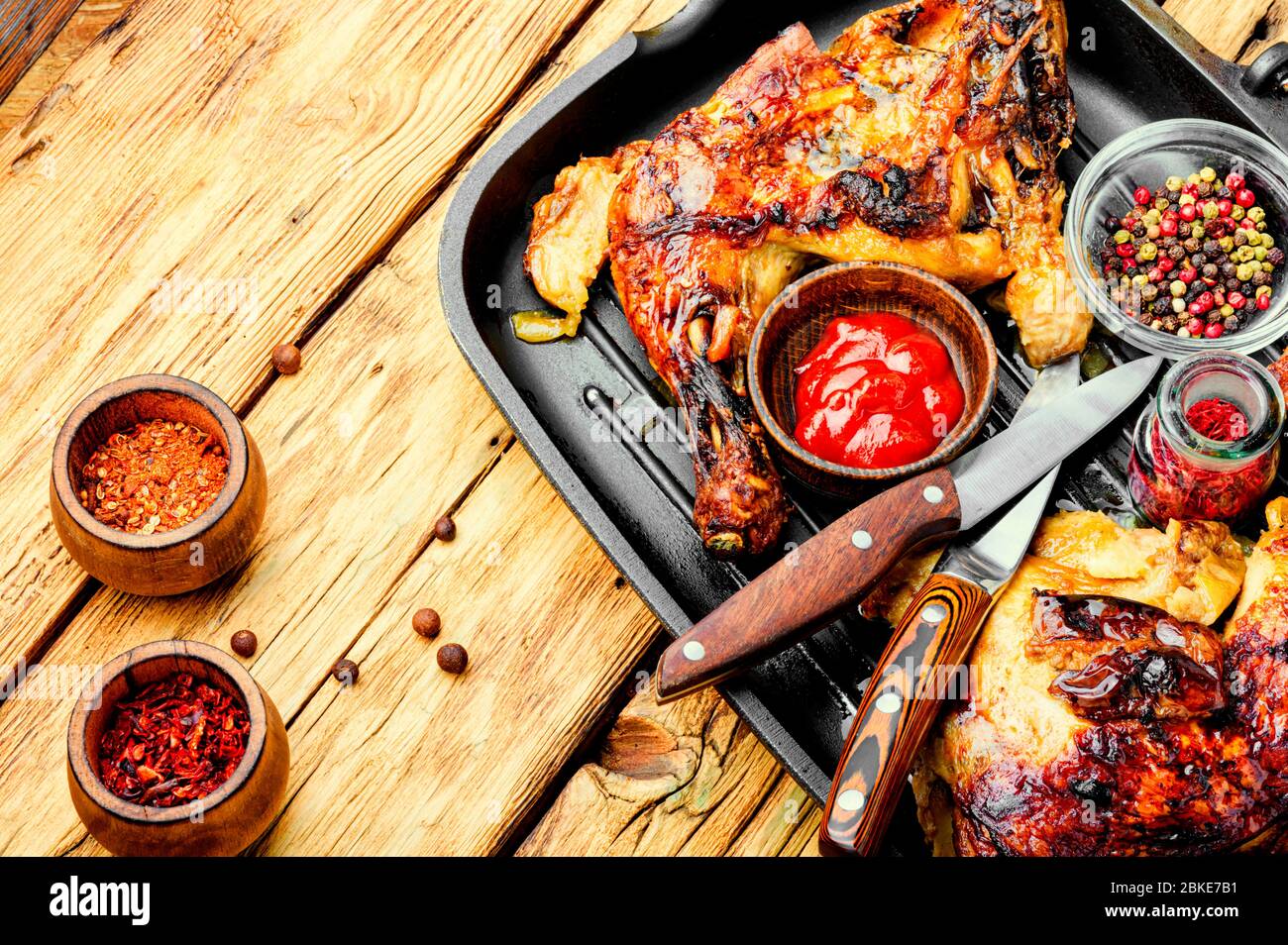 Marinated meat in frying pan hi-res stock photography and images - Alamy