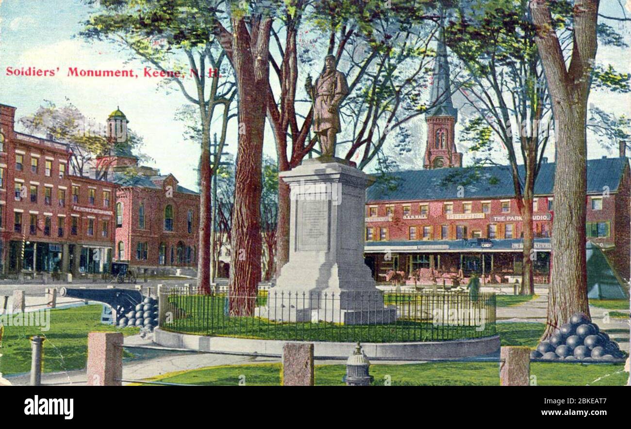 Soldiers' Monument, Central Square, Keene NH Stock Photo - Alamy