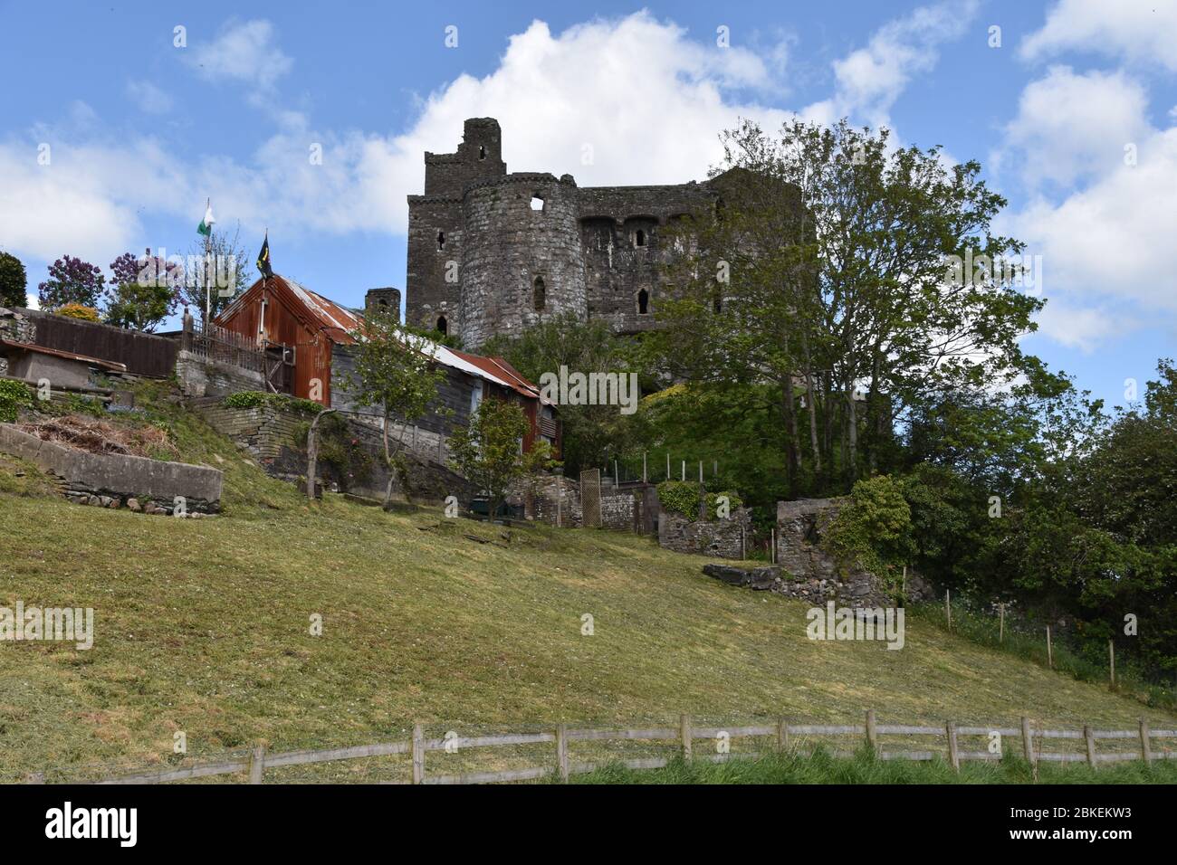 Kidwelly town hi-res stock photography and images - Alamy