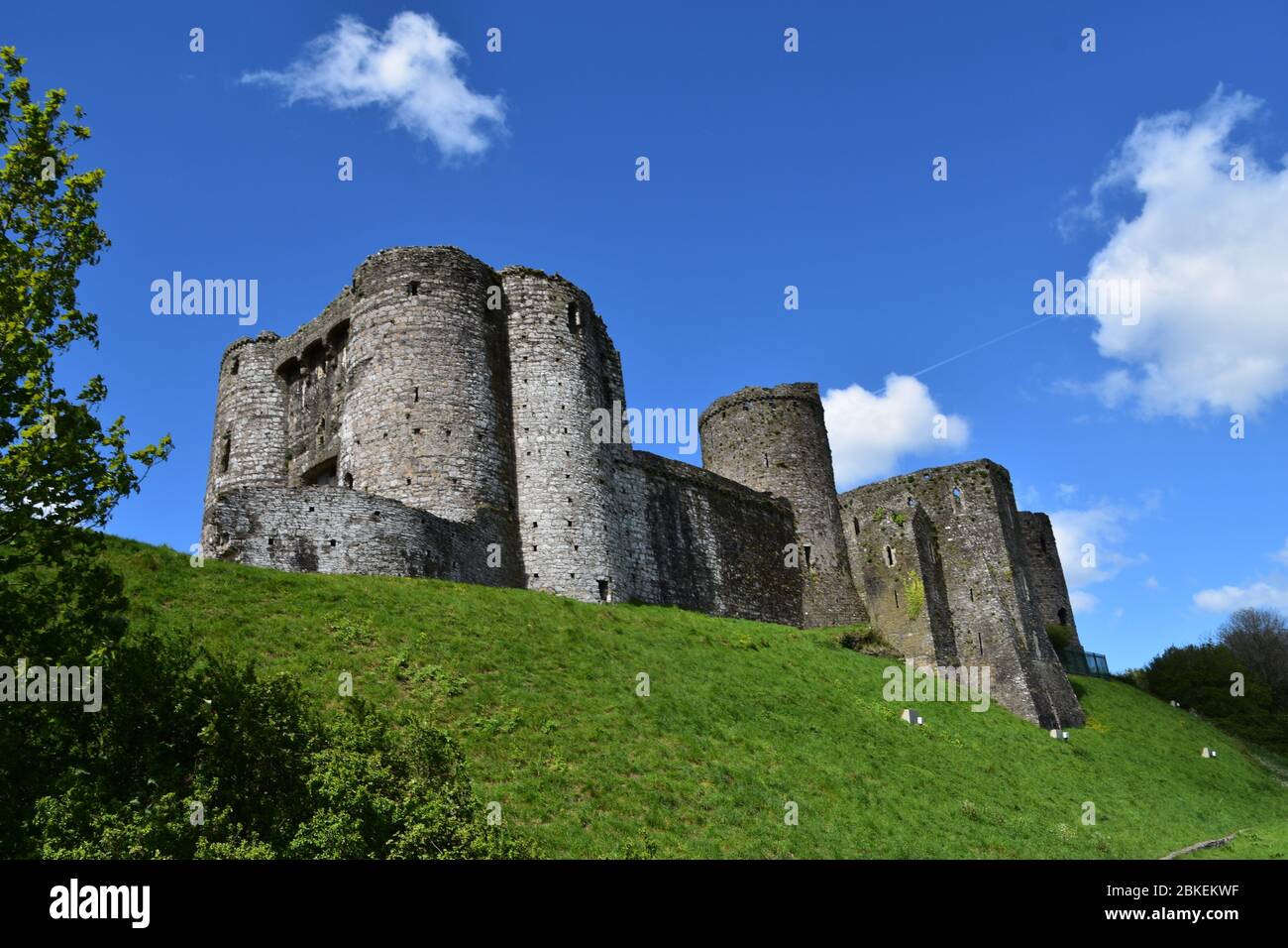 Kidwelly town hi-res stock photography and images - Alamy