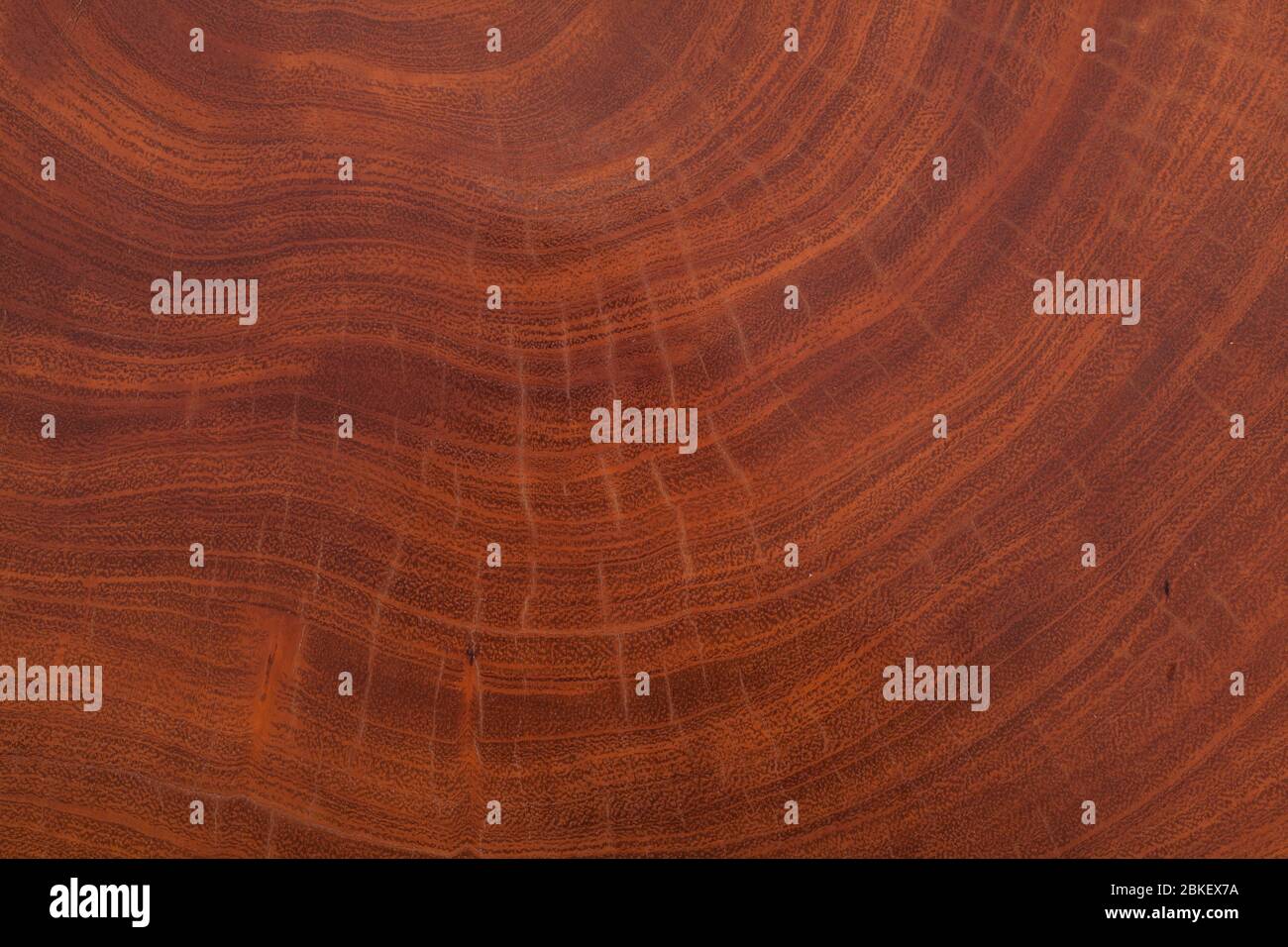Red wood pattern of the surface texture Stock Photo - Alamy