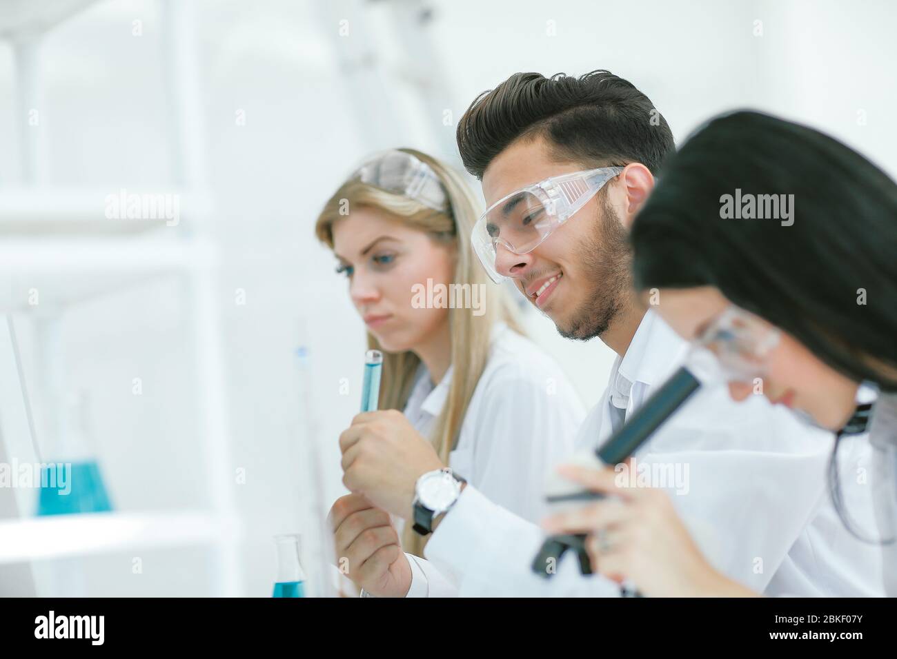 Conduct experiments in laboratory chemical hi-res stock photography and ...