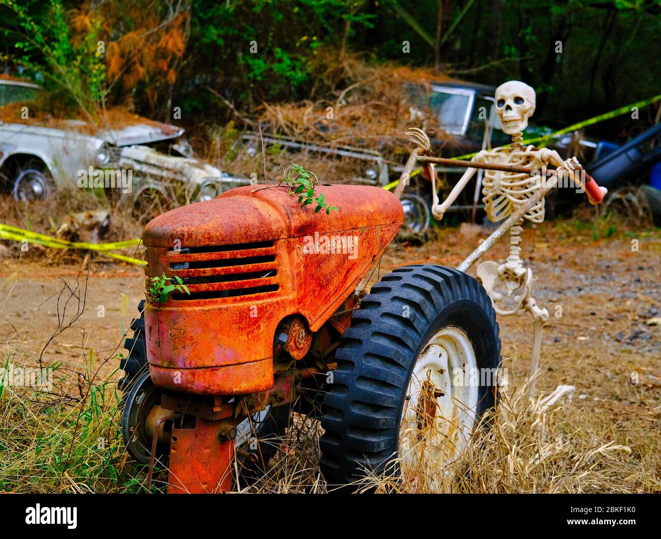 Old car pushing hi-res stock photography and images - Alamy