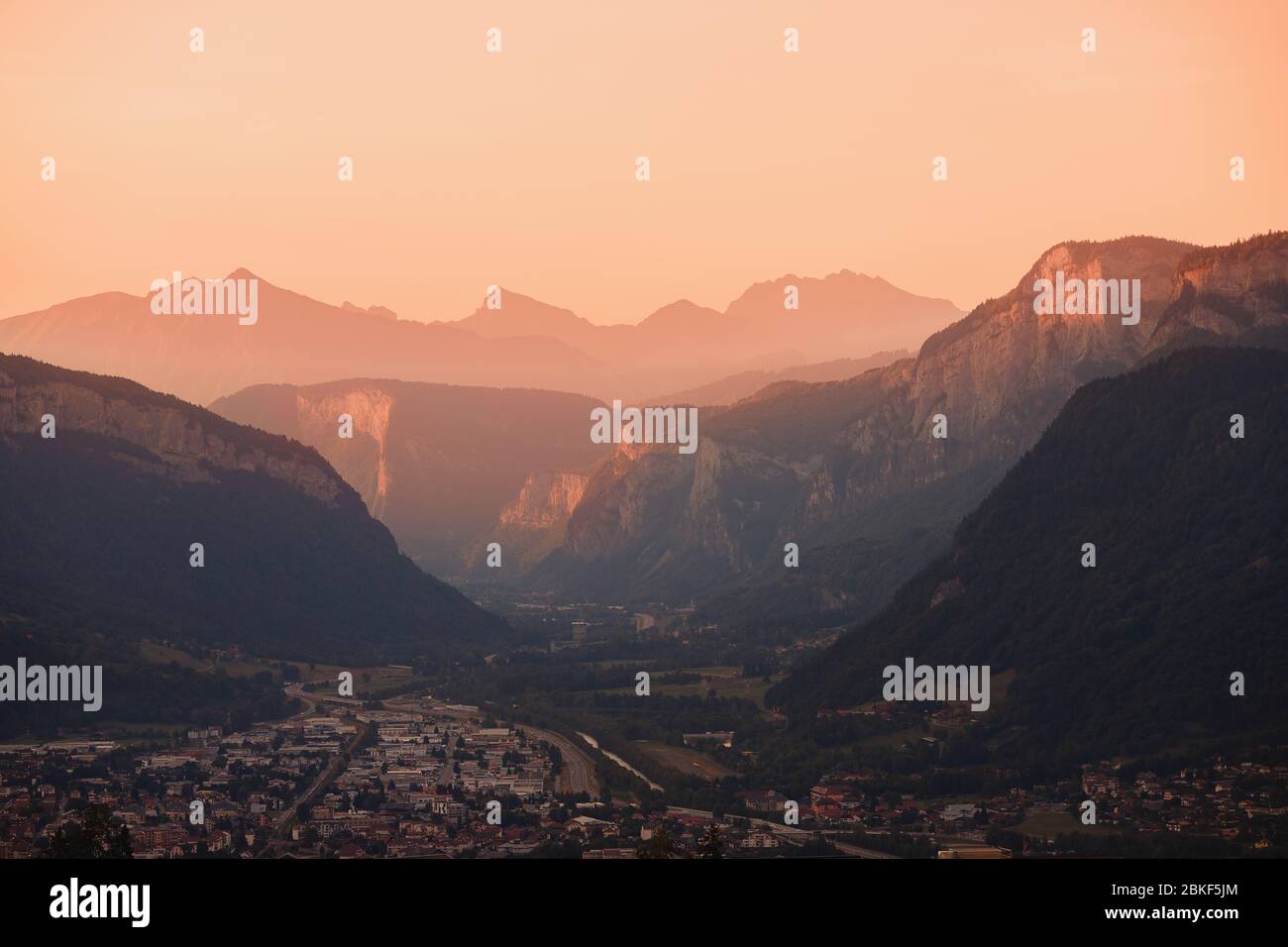 Swiss alps summer sunset wengen hi-res stock photography and images - Alamy