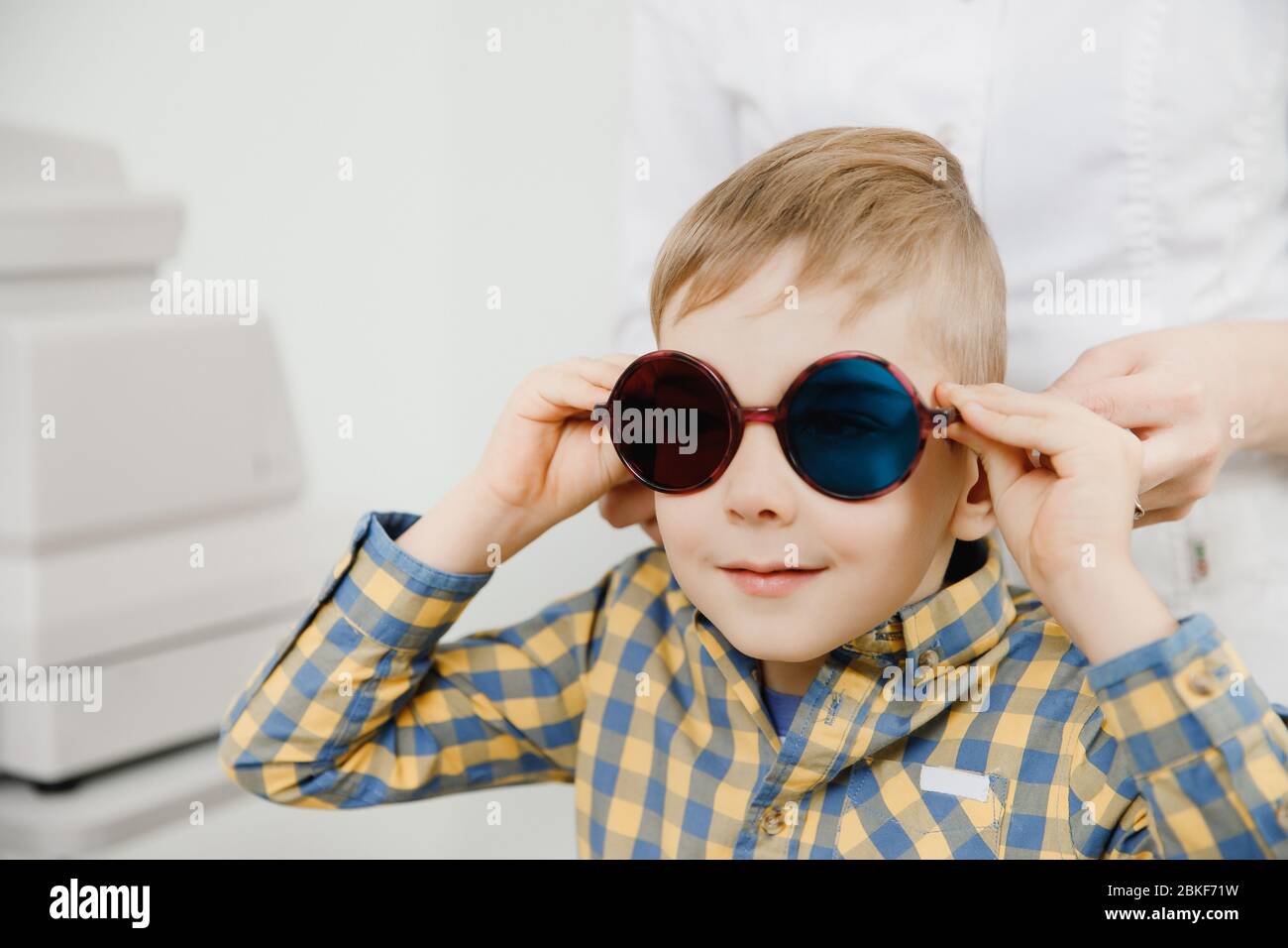 Color blindness hi-res stock photography and images - Alamy