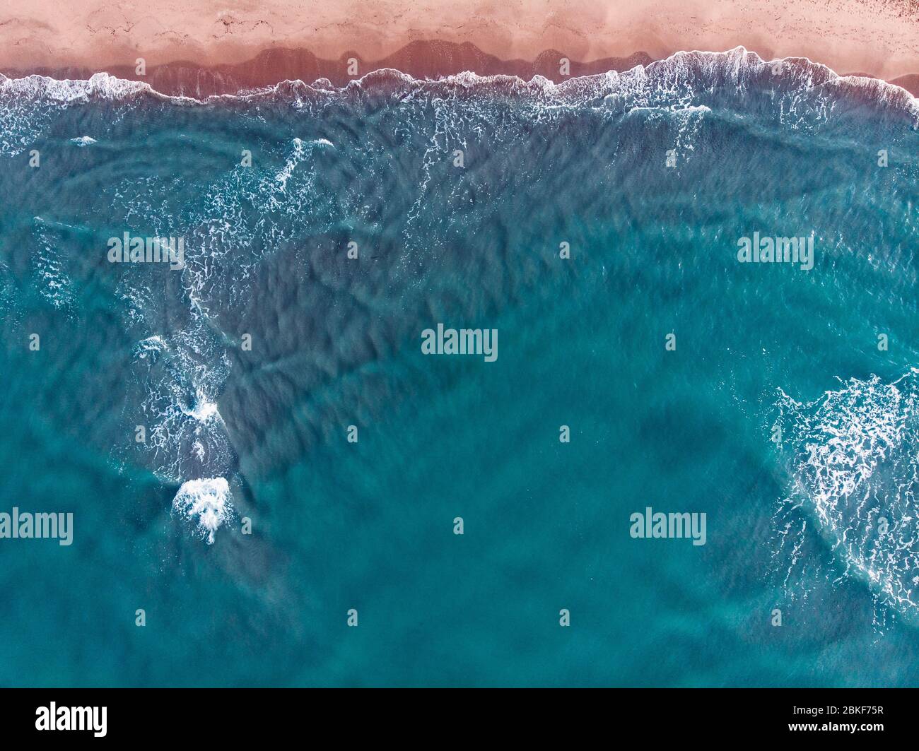 Aerial close up beautiful ocean hi-res stock photography and images - Alamy