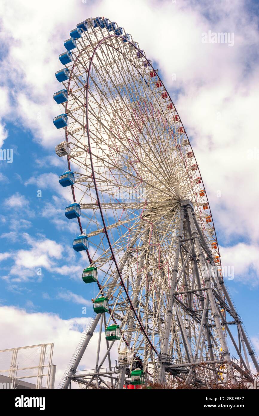 Osaka / Japan - December 25, 2017: Tempozan Ferris Wheel in Osaka ...