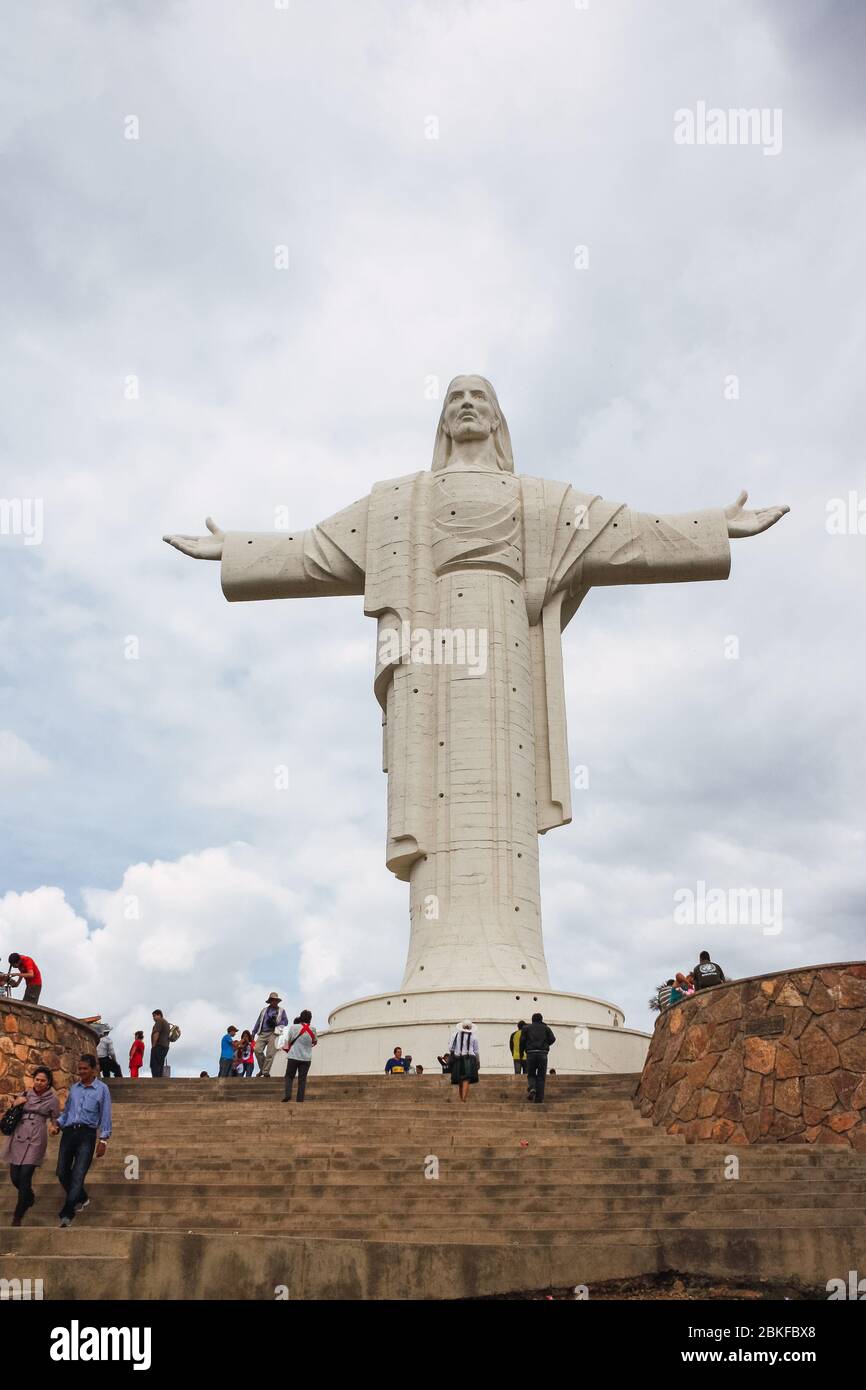 Cochabamba bolivia hi-res stock photography and images - Alamy