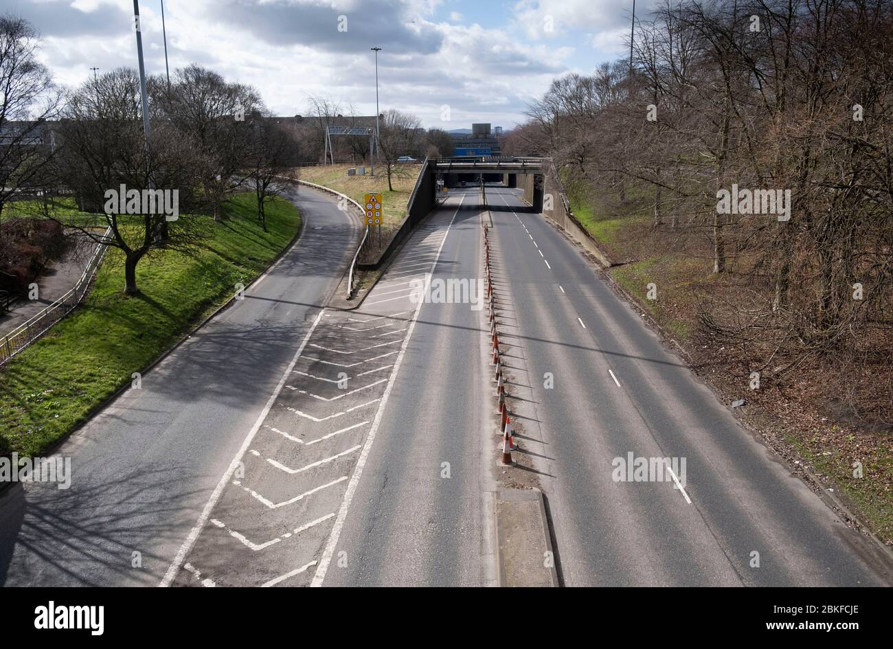 The A736 in Glasgow during lockdown Stock Photo - Alamy