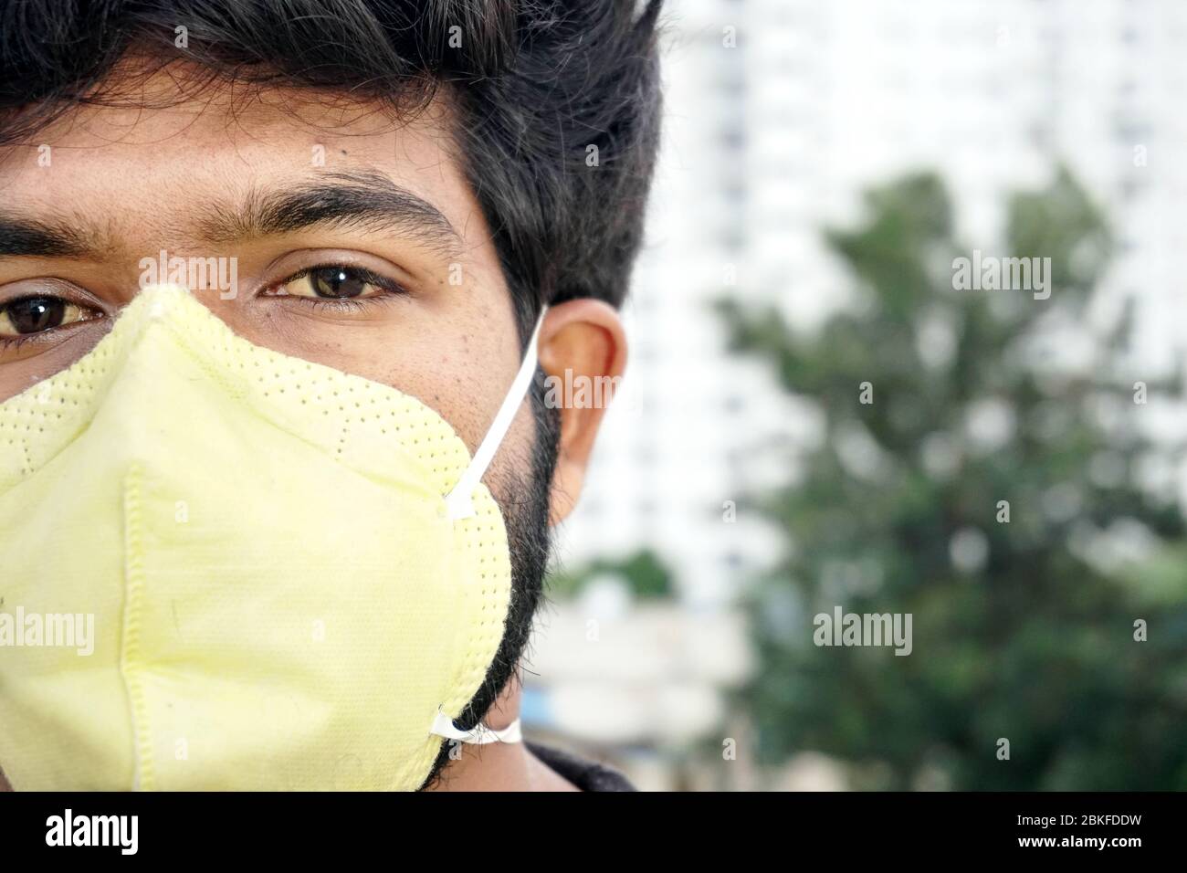 Indian people with mask hi-res stock photography and images - Alamy