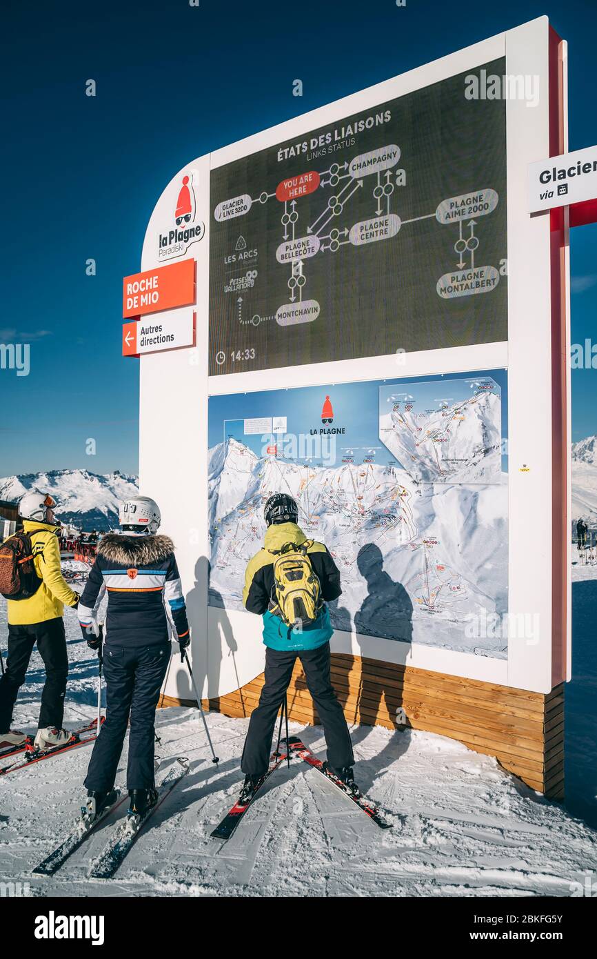 Roche de mio gondola hi-res stock photography and images - Alamy