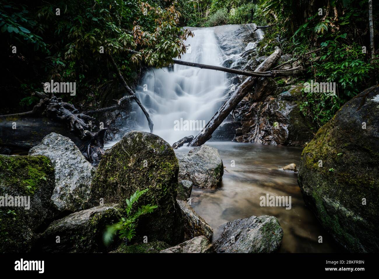 Wachiratharn Waterfall, Doi Inthanon National Park, Chiang Mai ...