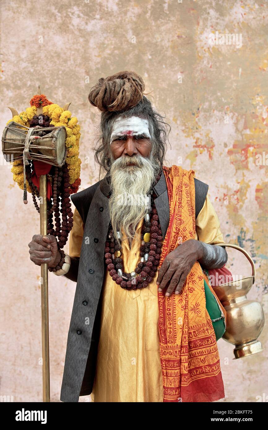 Shiva sadhu hi-res stock photography and images - Alamy