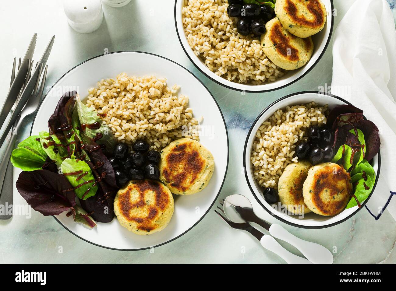 A simple vegan lunch or dinner for a family of two adults and a child ...