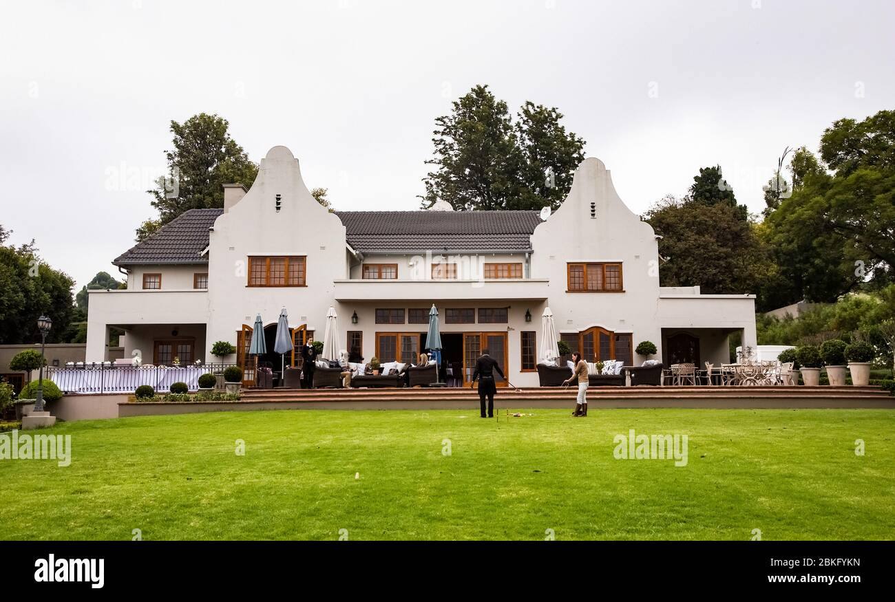Luxury home south africa johannesburg hi-res stock photography and ...