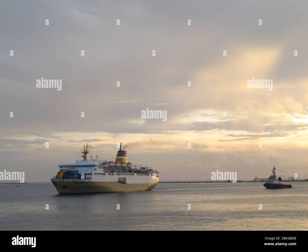Labobar passenger ship hi-res stock photography and images - Alamy
