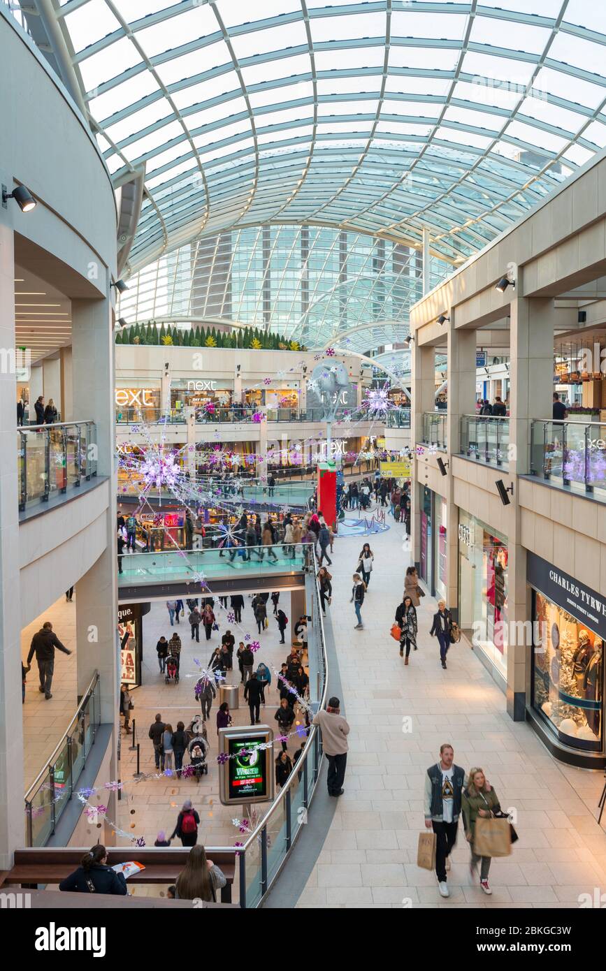 Leeds trinity shopping centre hi-res stock photography and images - Alamy