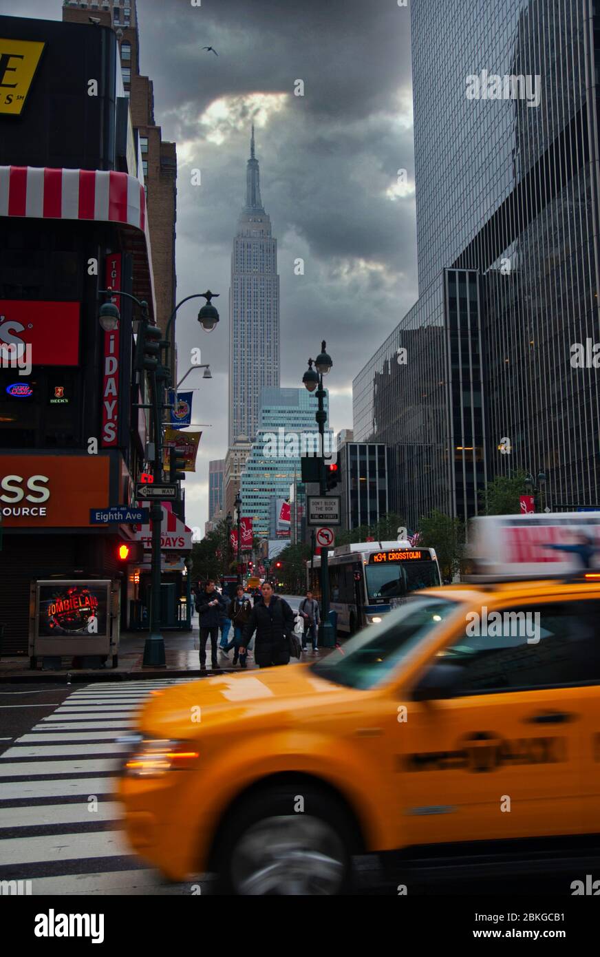 New york busy street hi-res stock photography and images - Alamy