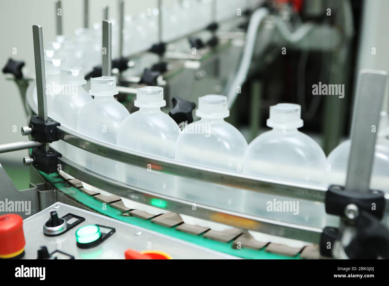 pharmaceutical industry, medicine pills are filling in the plastic ...