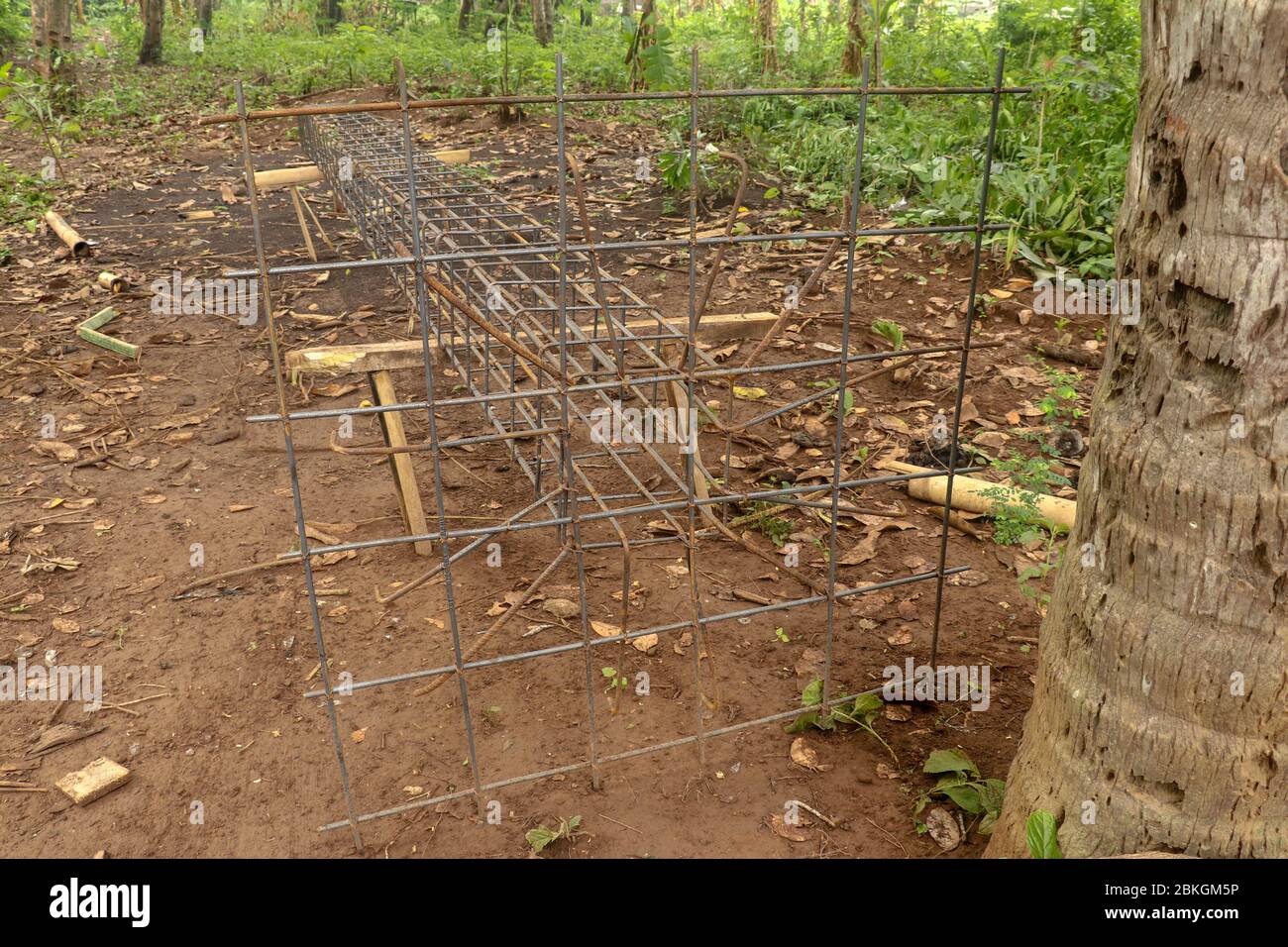 Iron steel making skeleton hi-res stock photography and images - Alamy