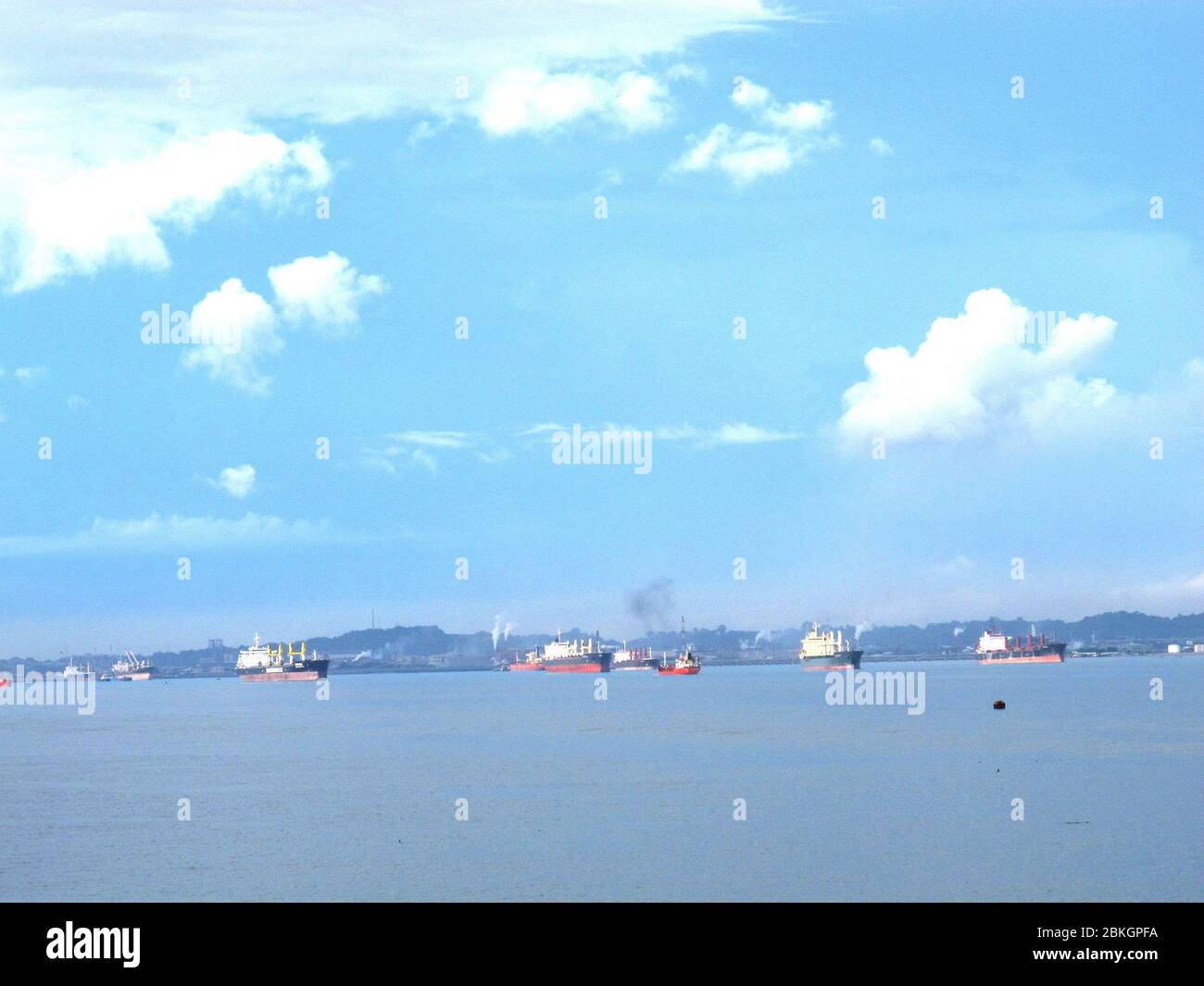 Natural gas tank indonesia hi-res stock photography and images - Alamy