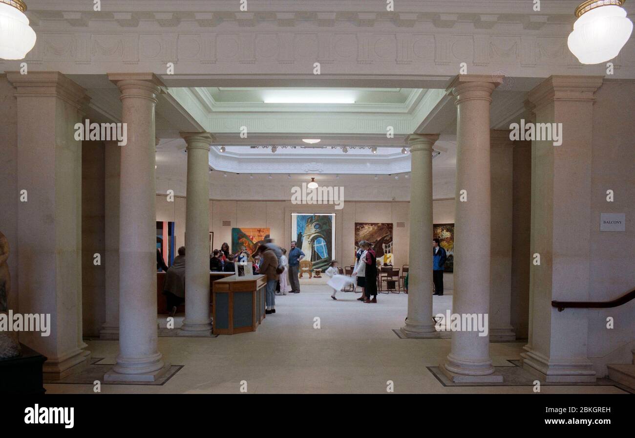 1991, Ferens Art Gallery, Hull, East Yokrshire, Northern England Stock ...