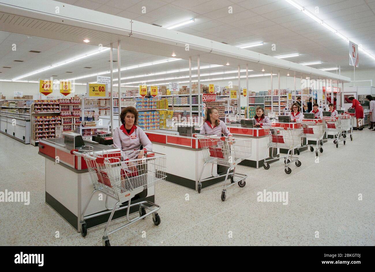 1991, Kwiksave supermarket, Penkridge, Staffordshire, West Midlands ...