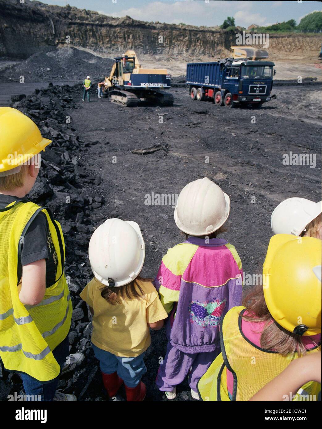 Childrens school visit to opencast coal mine, Uk, in 1992 Stock Photo ...