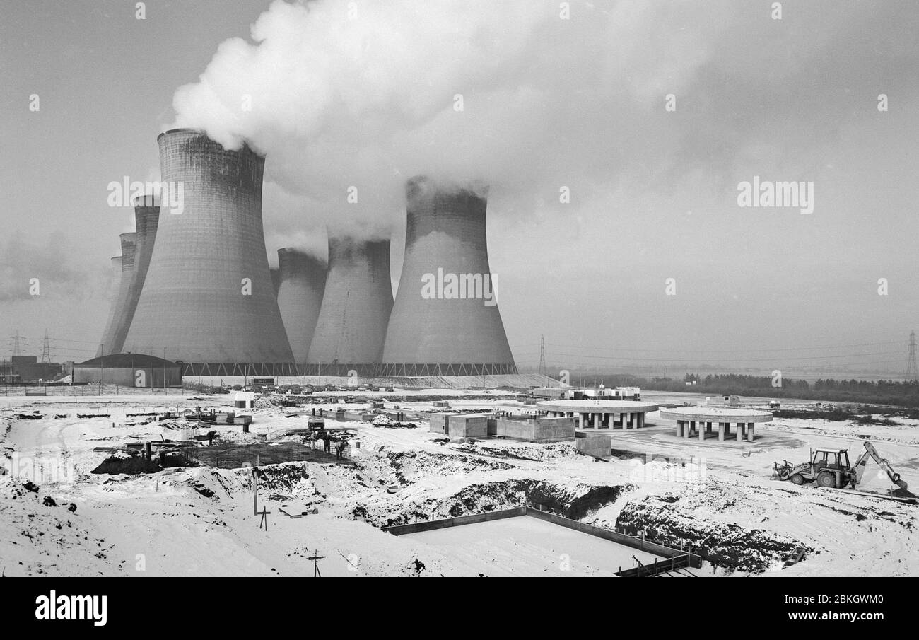 Power station fire hi-res stock photography and images - Alamy
