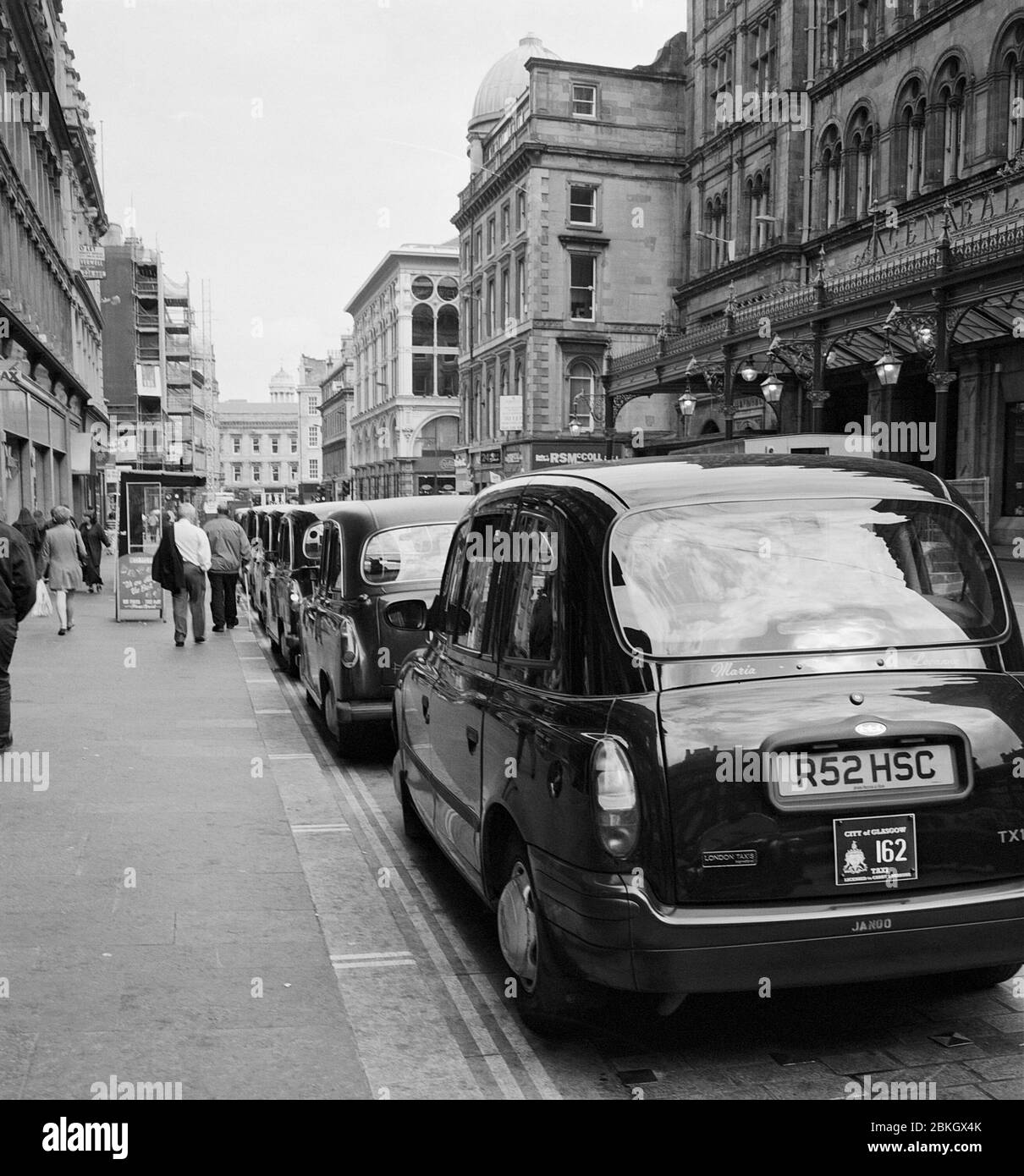 Street photography of Gordon Street, In Glasgow Scotland, in 1999 Stock ...