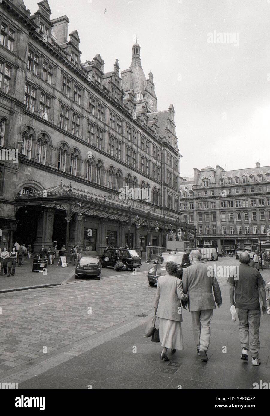 Street photography of Gordon Street, In Glasgow Scotland, in 1999 Stock ...