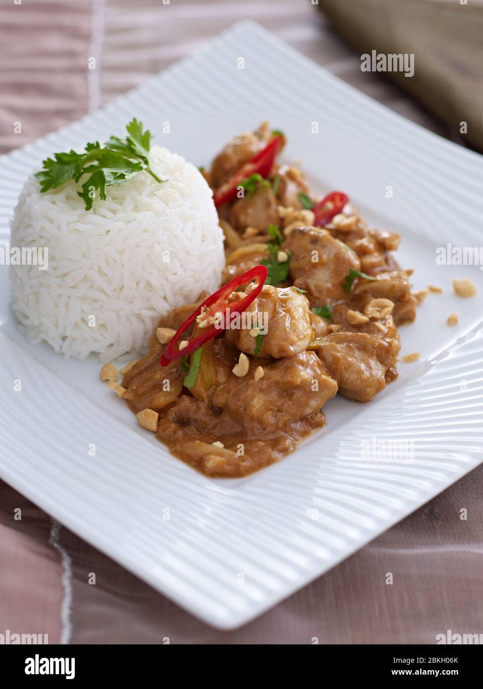 Chicken satay recipe hi-res stock photography and images - Alamy
