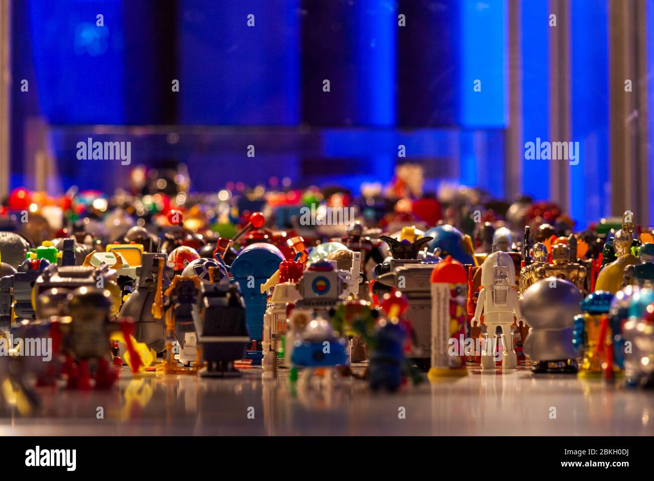 Exhibit exhibition collection robot hi-res stock photography and images ...