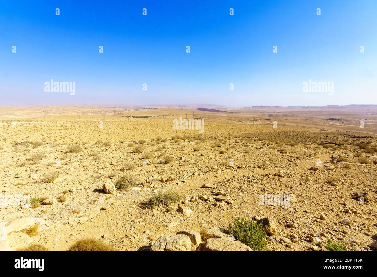 Middle east landscape hi-res stock photography and images - Alamy