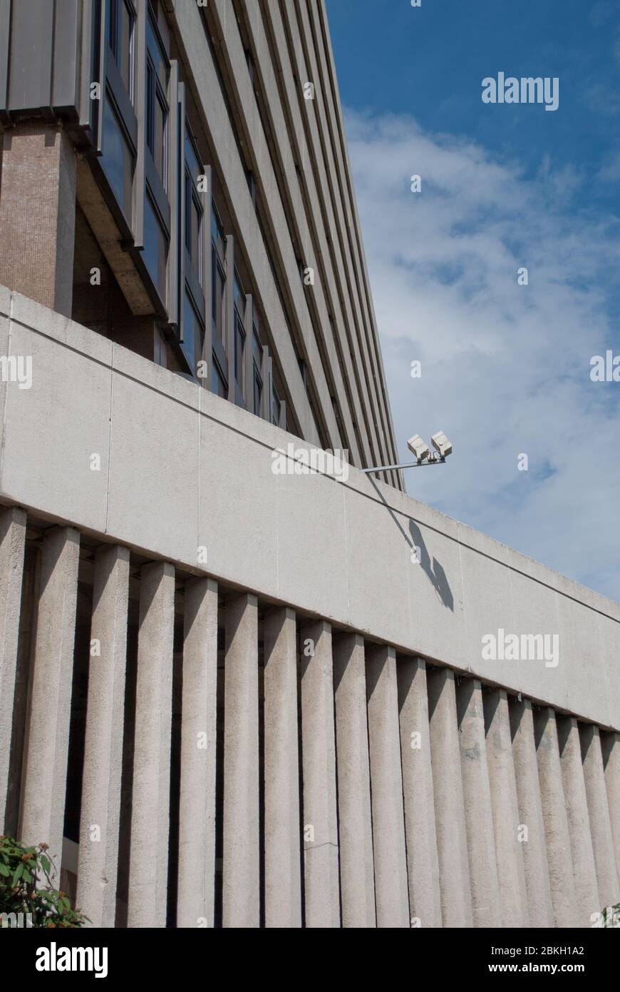 Architectural detail fins hi-res stock photography and images - Alamy