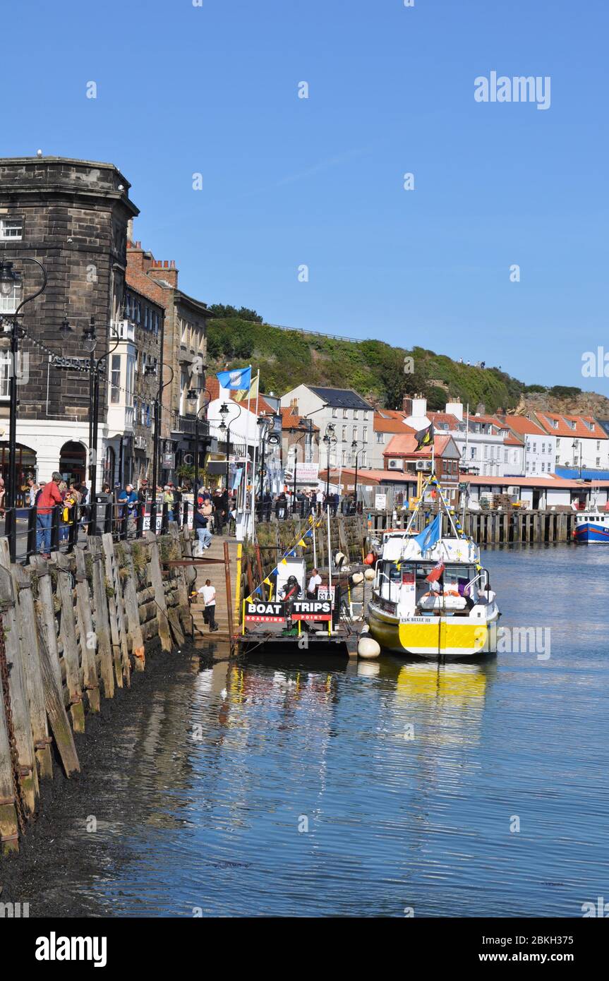 Whitby fish market hi-res stock photography and images - Alamy