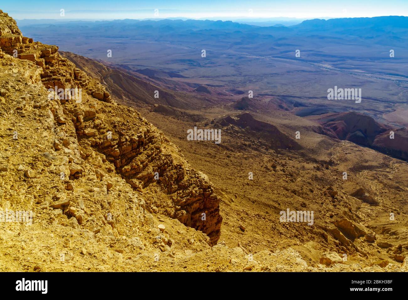 Landscape of Makhtesh (crater) Ramon, in the Negev Desert, Southern ...