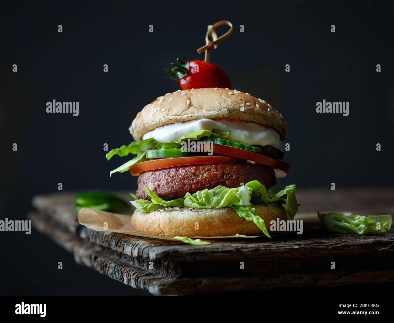 Meat free burger hi-res stock photography and images - Alamy