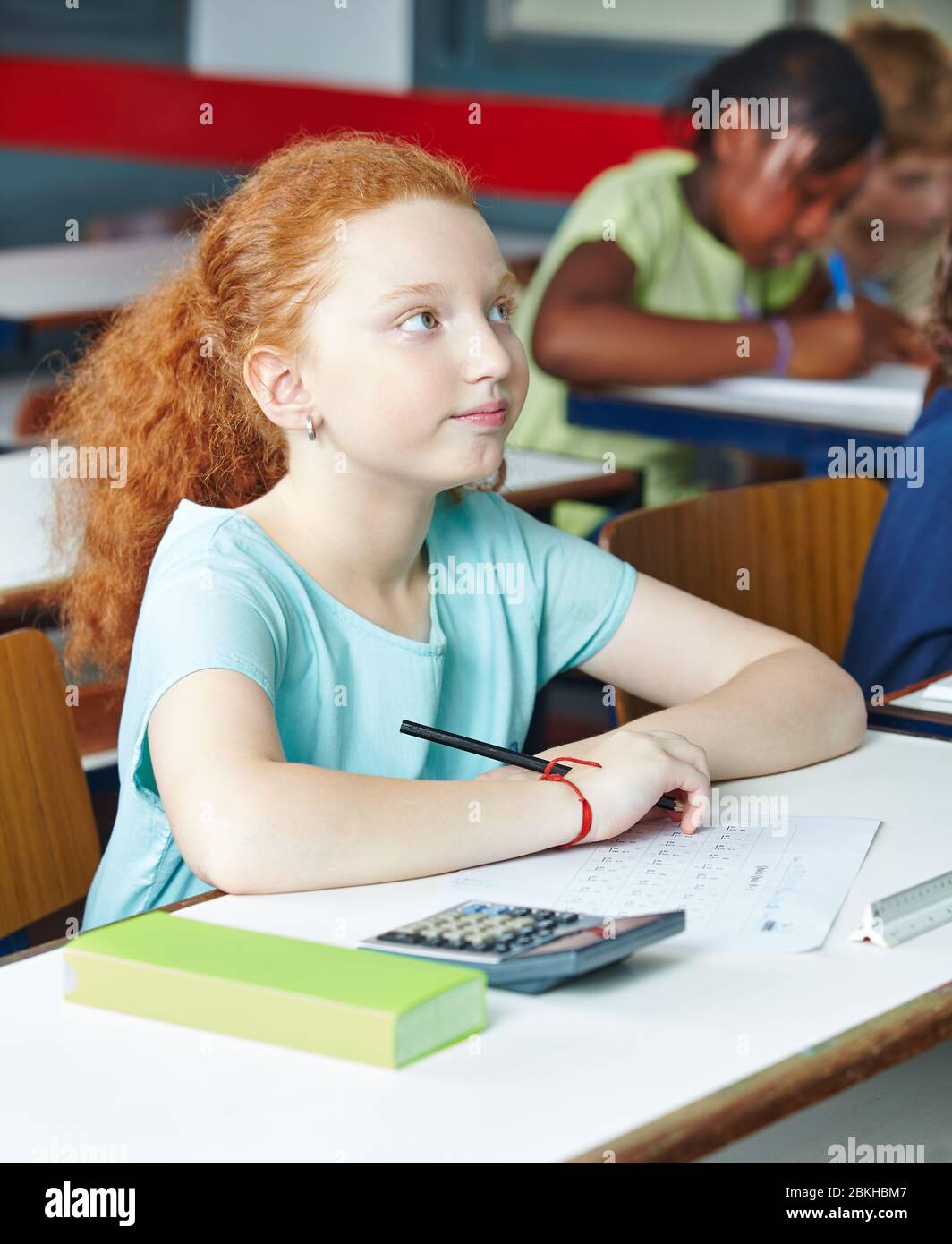 Students attentive in class hi-res stock photography and images - Alamy