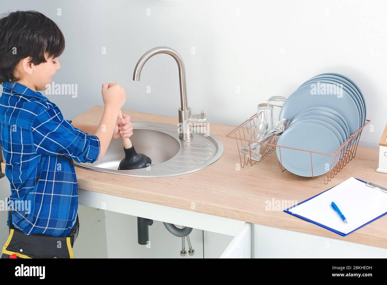 My child plumb hi-res stock photography and images - Alamy